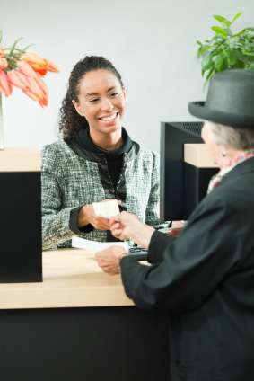 Courteous Customer Service: 10 Ways to Outclass the Competition